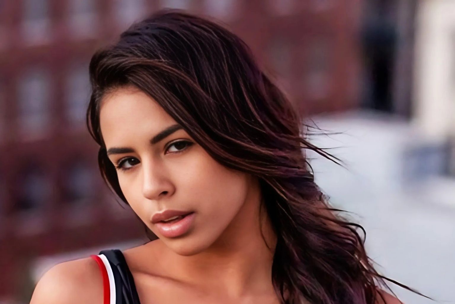 Autumn Falls: A Rising Star To Watch