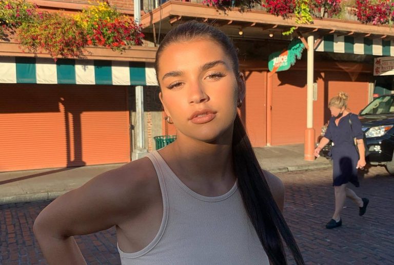 Ari Kytsya: Captivating The World With Unique Talent