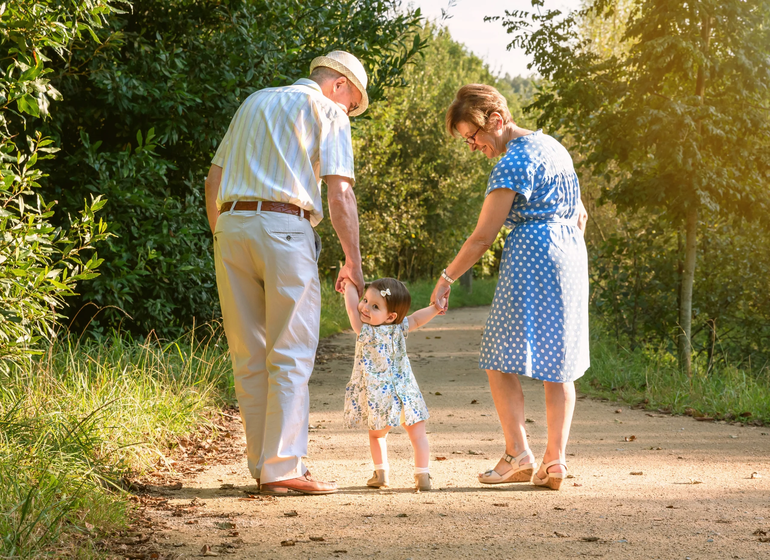 Top 7 Intergenerational Activities To Enjoy With Your Grandkids